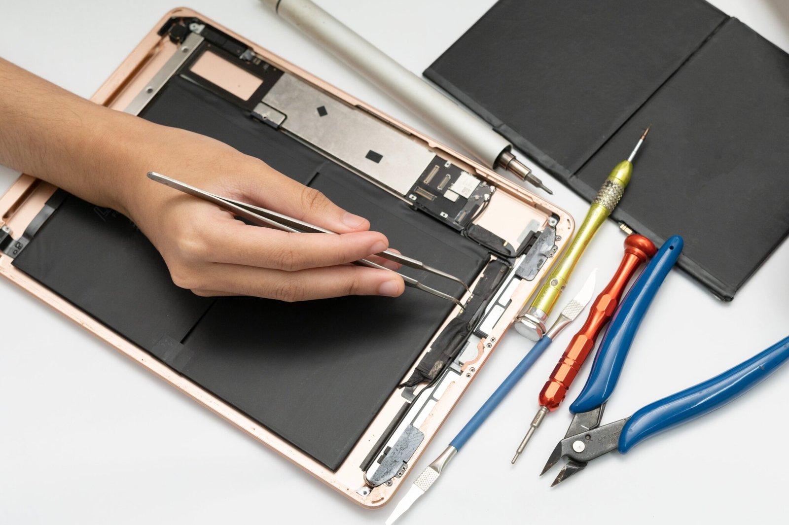 Tablet Repair | Repairy - iPhone, iPad & Android Repair Services in ...